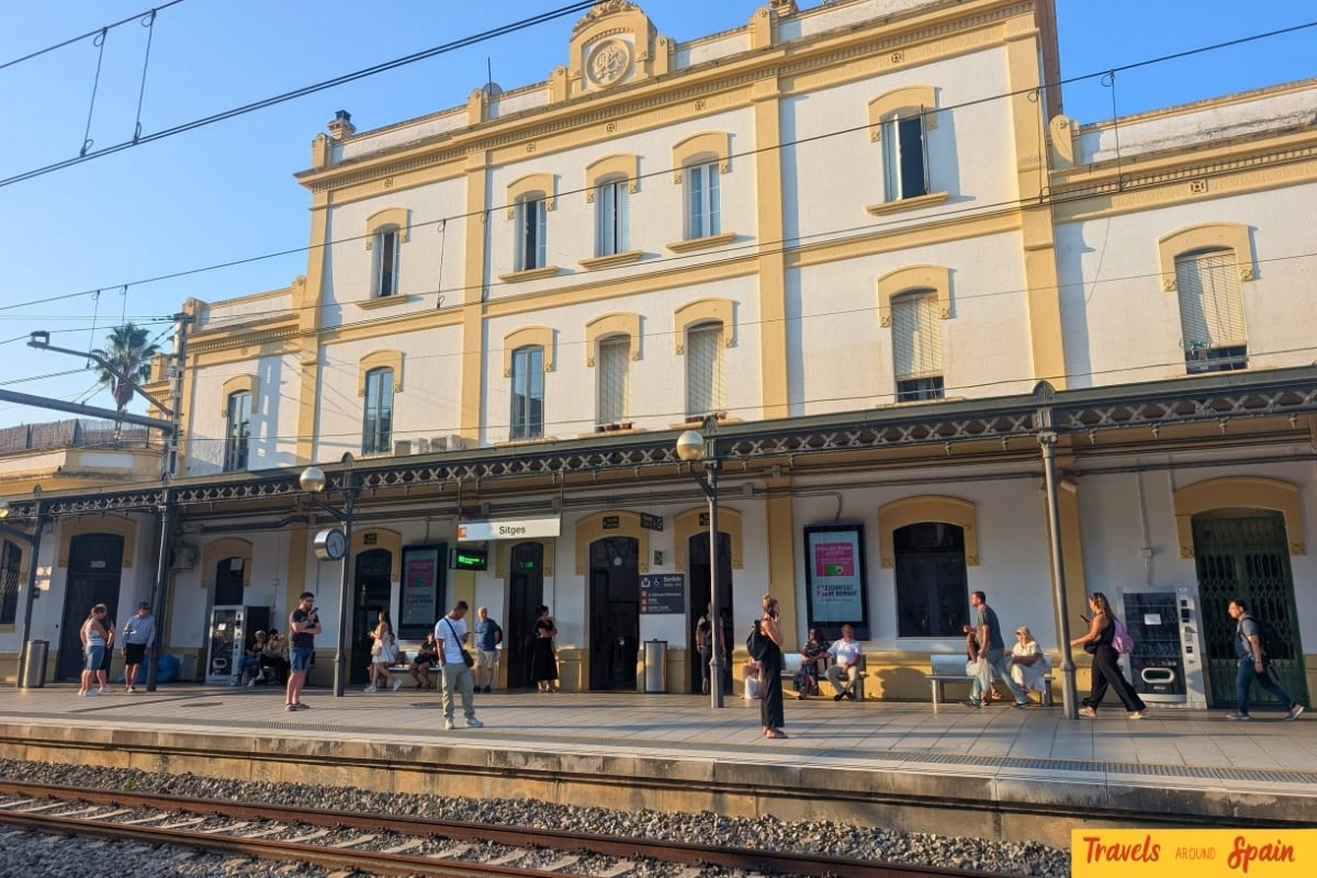 One Day in Tarragona: Day Trip Guide from Barcelona & Sitges (Roman Ruins)
